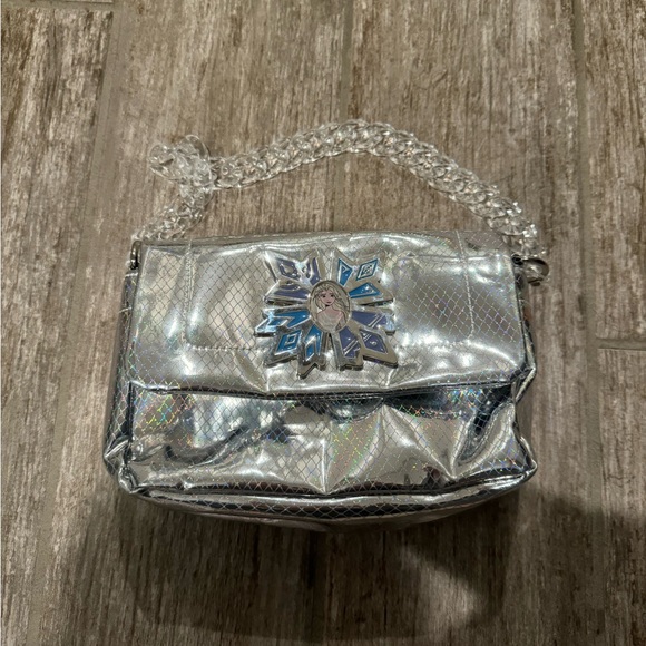 Disney | Accessories | Disney Frozen Elsa Holgram Opalescent Purse Bag ...